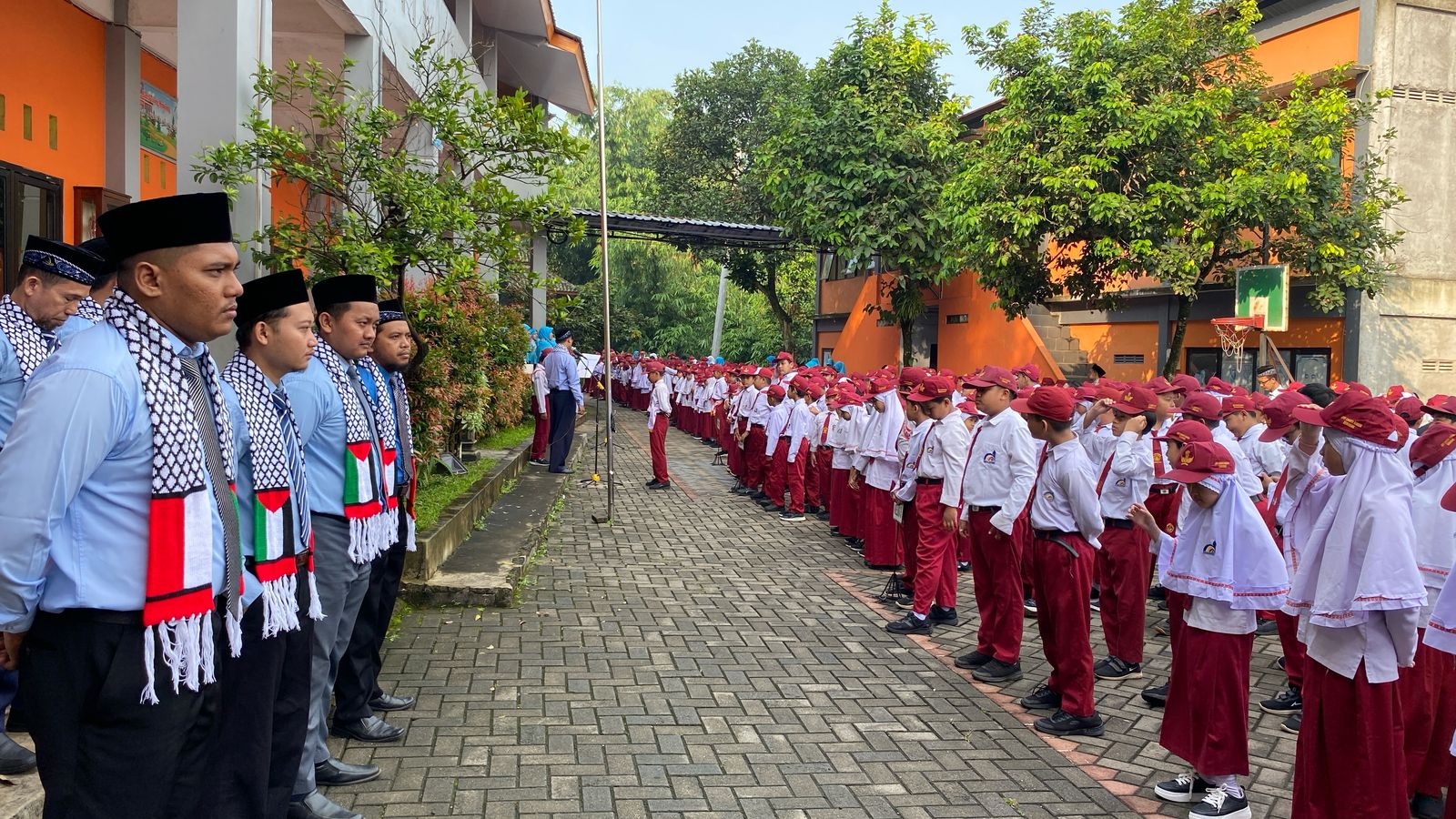 AKSI BERSAMA KOMITMEN BOIKOT PRODUK PRO ZIONIS ISRAEL – SDIT Cahaya Bangsa